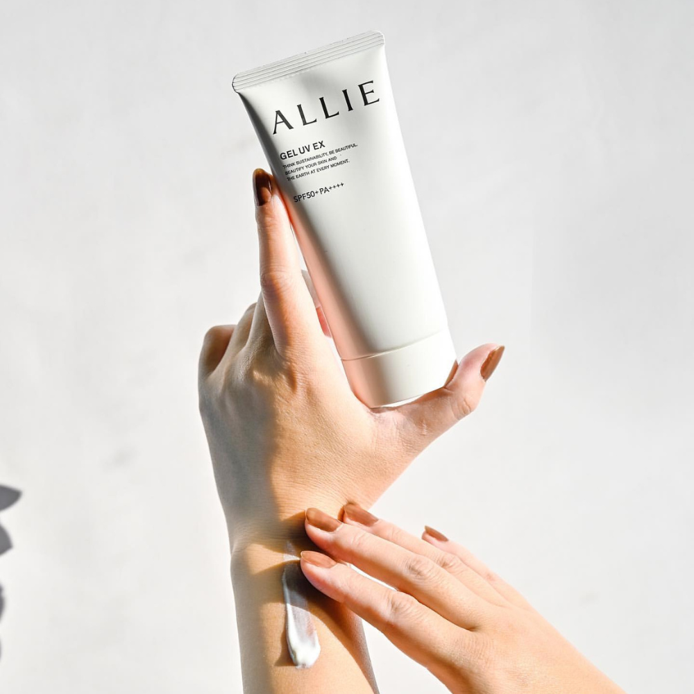 ALLIE Chrono Beauty Gel UV EX 90g | COSME HUT